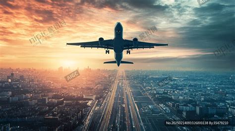 Ai创作图交通运输行业 民营航企 民航交通运输 现代交通交通运输 民航产业 民航题材 民航发展 通航产业 物流背景图 夕阳下的飞行 交通运输业 飞地经济 民航市场 民航业 交通运输封面