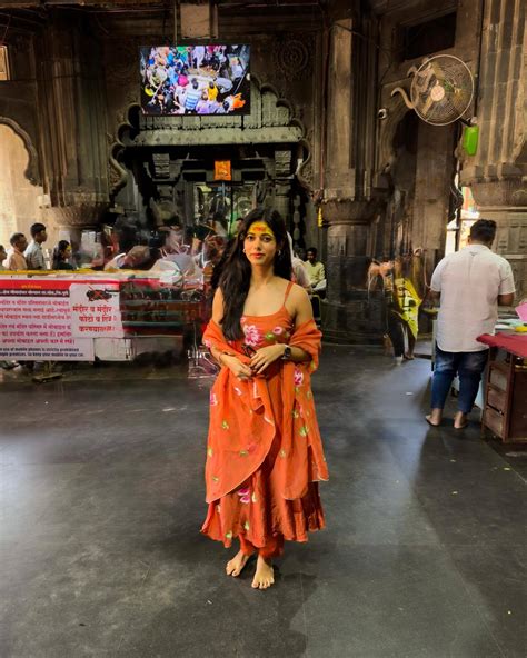 Shweta Yadavs Feet