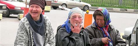 Шестиклассники празднуют окончание учебного года