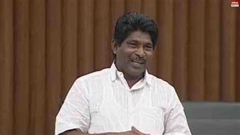 Mla Rakshana Nidhi వైసీపీకి ఆ ఎమ్మెల్యే కూడా షాకివ్వ‌నున్నారా