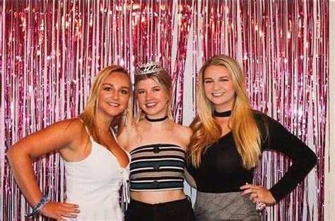 Tag Team Nudes BreastEnvy NUDE PICS ORG