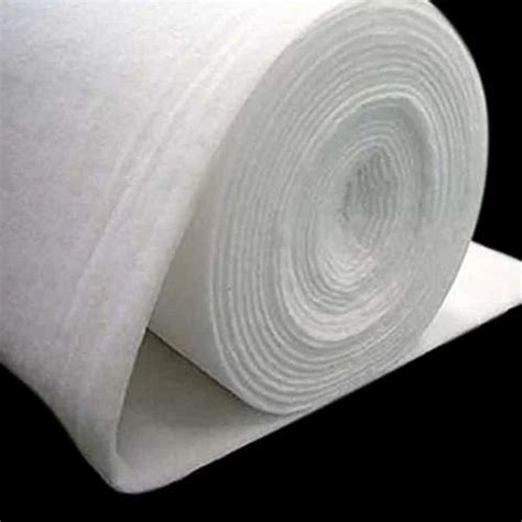 100 Polyester White Plain Polyfill Sheet Roll Gsm 40 900 At ₹ 170