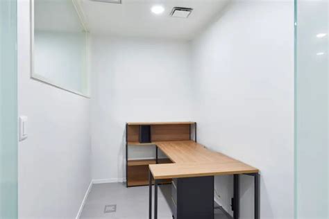 화이트톤 미니멀한 48평 화장품 오피스 인테리어 용산구 한강로