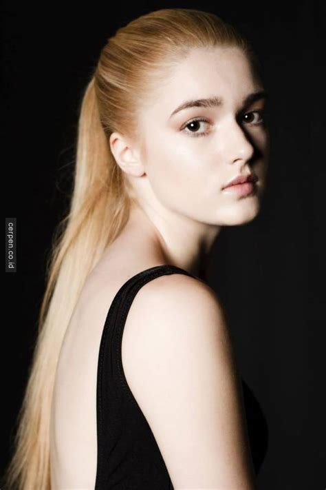 Video Bokep Cewek Bule Cantik Jual Perawan Cantik Dan Mulus