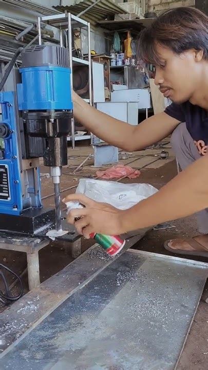 Semangat Ngebor Nya Gesss Mesin Bor Nya Baru Bor Magnet Emang Mantab
