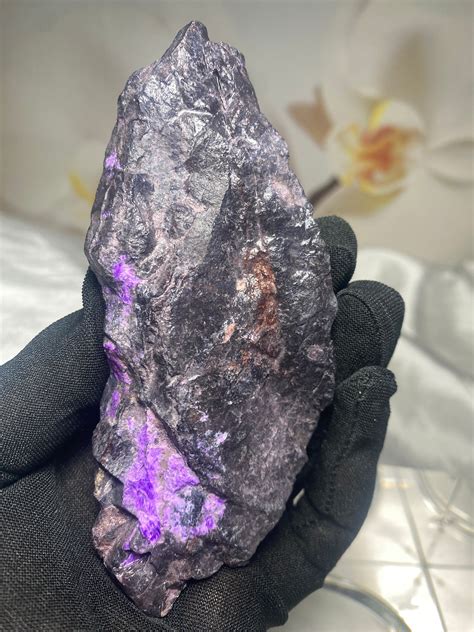 Sugilite Sugilite Gemstone Sugilite Gem Sugi Rough Sugilite