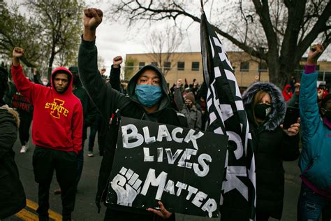 Police Shooting Of Daunte Wright A Timeline Of The Case Good Morning America