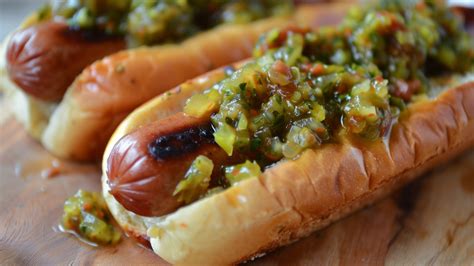 This Hot Dog Condiment Goes Best With Relish According To Reddit