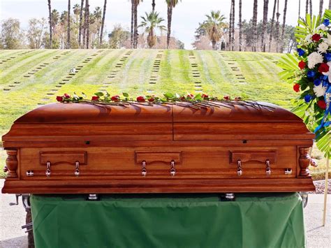 Uhhhwas My Dad Buried In The Wrong Casket Can You All Help Me