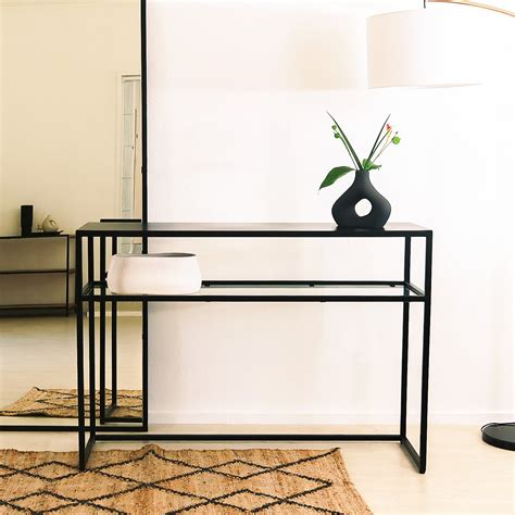 Luna Console Table Studio Delta