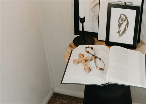 Nude Mom Art Project Pictures Download Free Images On Unsplash