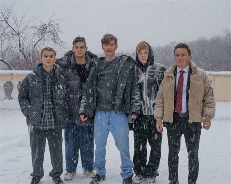 Фан клуб сериала Слово пацана Последние новости в 2024 г Слова Книжная фотография