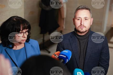 Причината внасянето на бюджета да бъде отложено със седмица е ангажимент на България да изготви