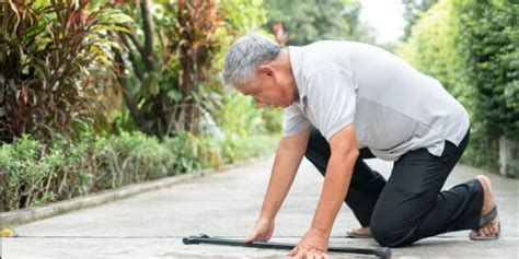 Essential Fall Prevention Tips From Physical Therapists