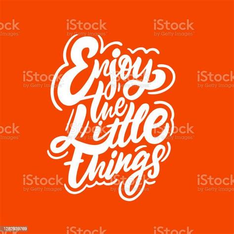 작은 것들을 즐기십시오 손으로 그린 글자 구문 현대 서예 감사에 대한 스톡 벡터 아트 및 기타 이미지 감사 도전 동기 부여 Istock