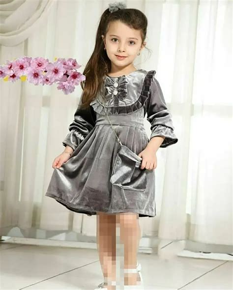 پیراهن مخمل دخترانه شیک؛ با این مدل ها دخترتون رو به ستاره مجلس تبدیل کنید