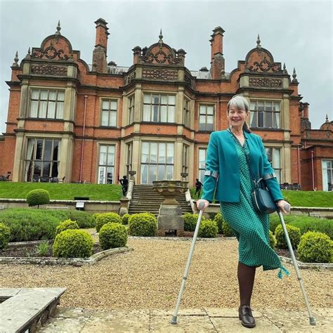 Loving A Country Break With A One Leg And Her Crutches Amputee Lady