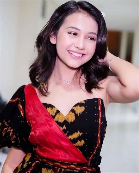 Sandrina Michelle Exotic Women Celebrities Cute Beauty