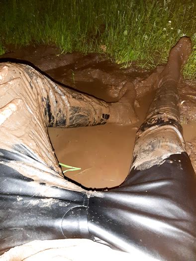 Mudding In Black Leather Pants Image ThisVid Tube