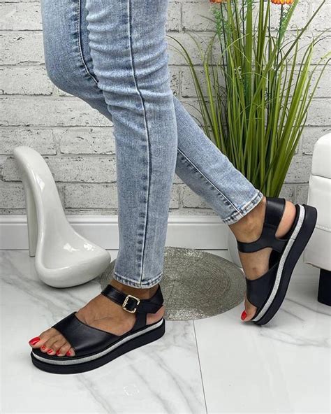 Сандалі ️ — ціна 1246 грн у каталозі Сандалі Купити жіночі речі за доступною ціною на Шафі