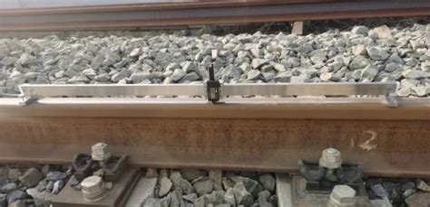 Rail Corrugation Detection And Characterization Using High Precision