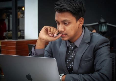 Jubaer Hossain Medium