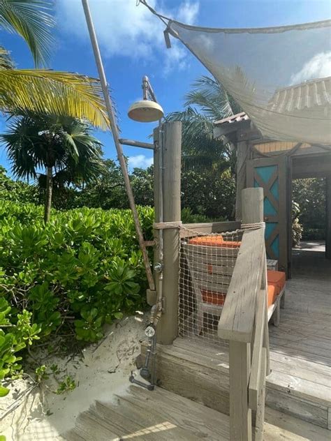 Everything You Need To Know About Castaway Cay Cabanas And Why They Sell Out So Fast