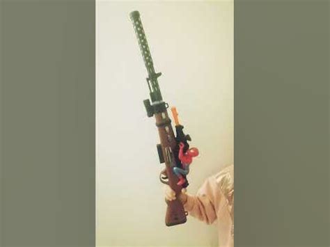 Пистолет Человек-Паук на прицеле - YouTube