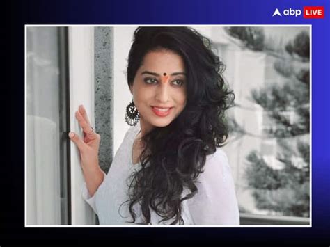 Mahie Gill Birthday Actress Got Married At 17 But Relationship Did Not Work Stunned Fans After
