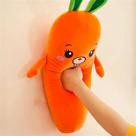 قیمت و خرید عروسک طرح هویج مدل دندون خرگوشی ارتفاع 70 سانتی‌متر