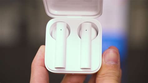 Review - Mi True Wireless Earphones 2 Basic (a.k.a. Mi Air2 SE or Mi ...