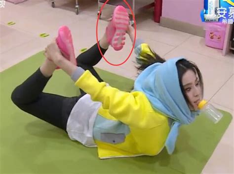 《奔跑吧兄弟》第2季热门跑鞋大盘点