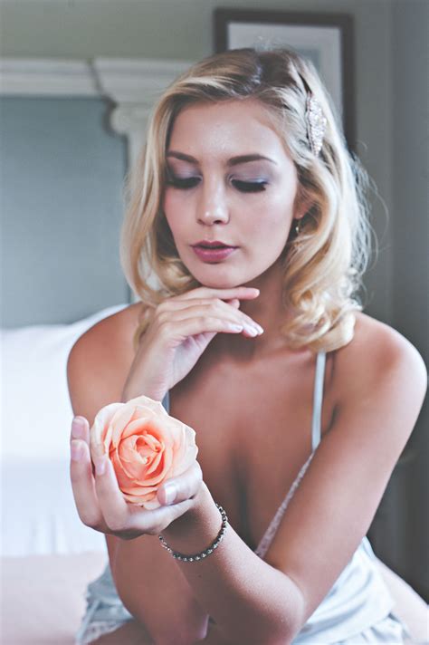 Boudoir Oh Boudoir A Sensual And Sexy Bridal Editorial