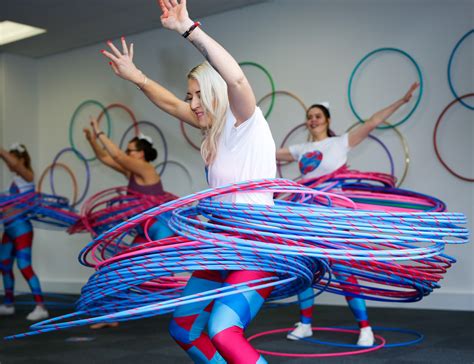 Sophie Guinness World Record Most Hula Hoops Spun Simultaneously By A Team — Happy Healthy Hoops
