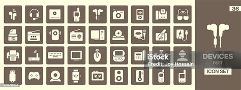 헤드폰 카메라 컴퓨터 웨어러블 기술 등 다양한 디지털 기기를 나타내는 36개의 기기 아이콘 모음으로 사용자 인터페이스 및 디지털 제품에 사용하도록 설계되었습니다 0명에 대한