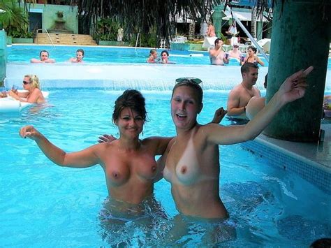 Hedo Pool Mrcanoeingnude