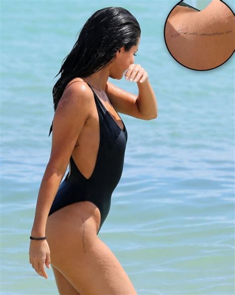 Selena Gomez Bauch Tattoo Tv Digital Entertain Ausgabe 182024