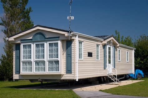 2025 Guide To Buying A Mobile Home With Land Vs In A Park Pros Cons