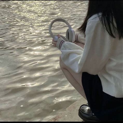 Découvrez 16 Idées صور بنات ابيض اسود كول Fond Decran Pastel Fond D