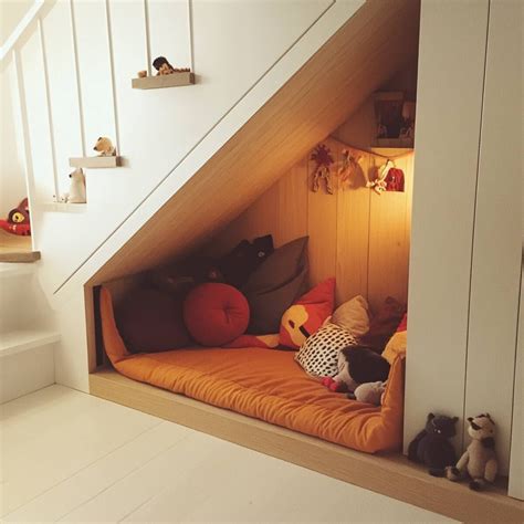 21 Smart And Stylish Under Stairs Closet Ideas For Every Home Under