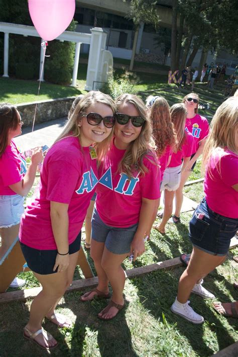 Pin By Courtney Simpler On Adpietsu Cute Girls Fashion Heart Sunglass