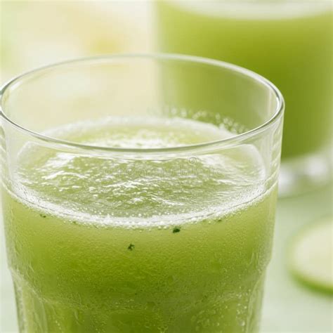 Refreshing Green Cucumber Juice In A Glass Stock Illustration Illustration Of Fizz Vegetable