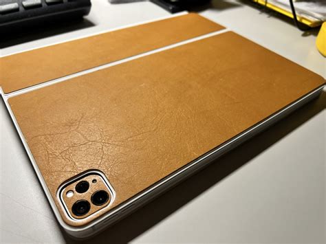 Skin Dbrand Or Similar With Ipad Pro Magic Keyboard Page 14