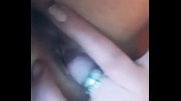 Escondi Ndose En El Ba O Para Un Masaje Xvideos Com