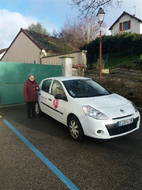 Un Nouveau Véhicule à La Mairie