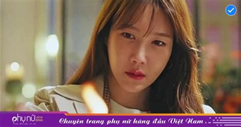 Chồng đi công tác nên qua nhà bạn thân ngủ đang mơ màng nghe tiếng