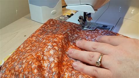 Crafting Elegance A Step By Step Guide On How To Make A Table Runner Wayne Arthur Gallery