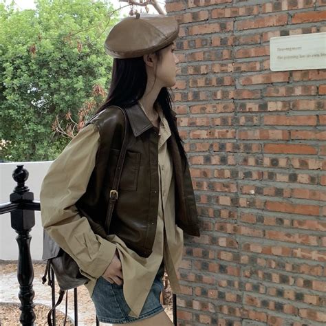 엠지몰 코디세트미니 포켓 디테일 카라 크롭 가죽 조끼루즈핏 베이직 캐주얼 셔츠 세트 Ag115931e