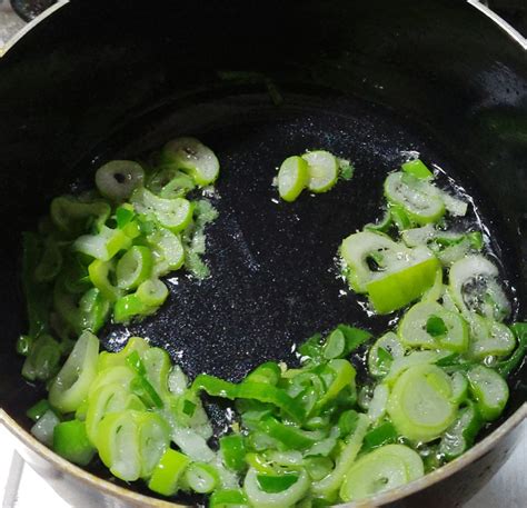 편스토랑 찬또 이찬원 번데기탕 만드는 법 소주안주 술안주 번데기요리 냉동번데기 번데기통조림요리 얼큰번데기탕