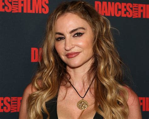 Drea De Matteo Actriz De Los Soprano Da Las Gracias A Sus Clientes